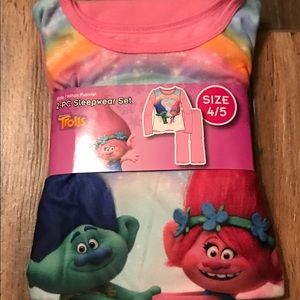 DreamWorks Trolls | Pajamas | Nwt Dreamworks Brand Trolls Girls Pajamas ...